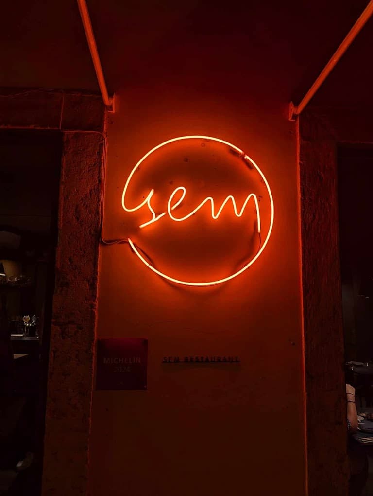 Entre, Lisbon - Fine dining Restaurant Menu, Prices